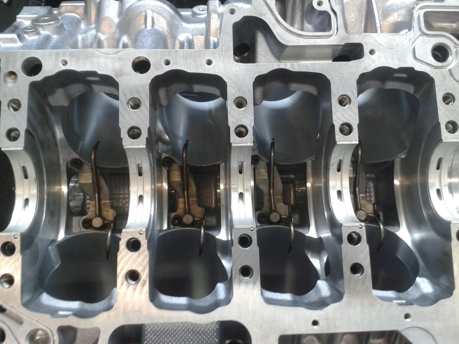 Audi VW 1.8 & 2.0 TFSI / TSI Instandsetzung - Ado X Performance ...